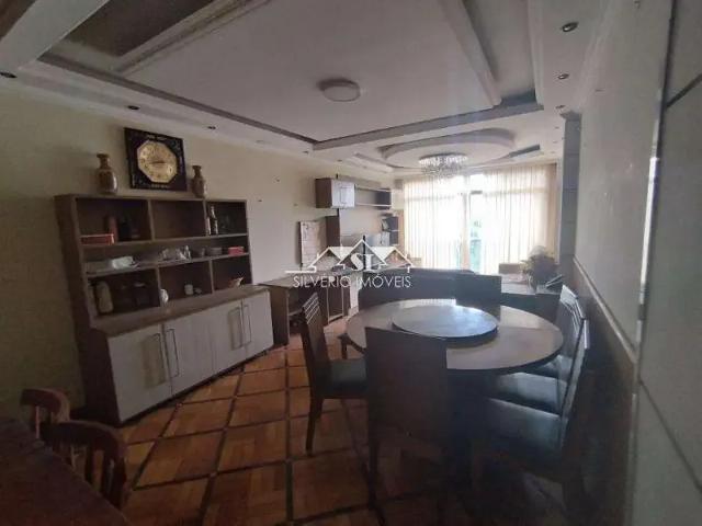 Apartamento para Venda em Petrópolis/RJ Centro 3 Quartos