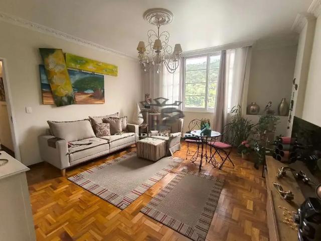 Apartamento para Venda em Petrópolis/RJ Centro 3 Quartos