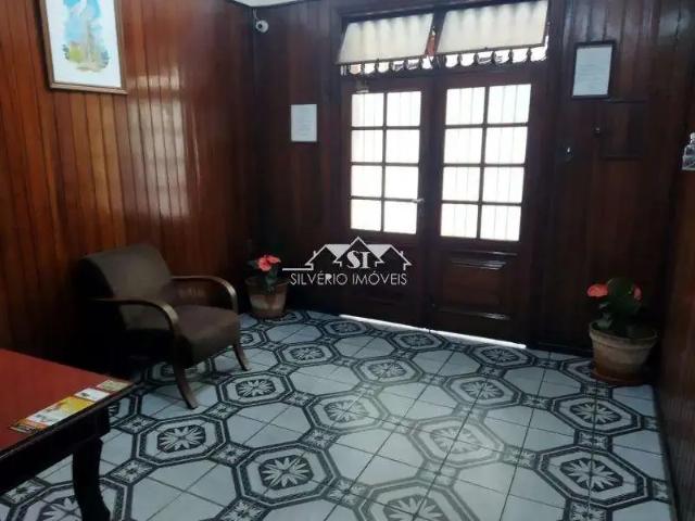 Apartamento para Venda em Petrópolis/RJ Centro 1 Quartos