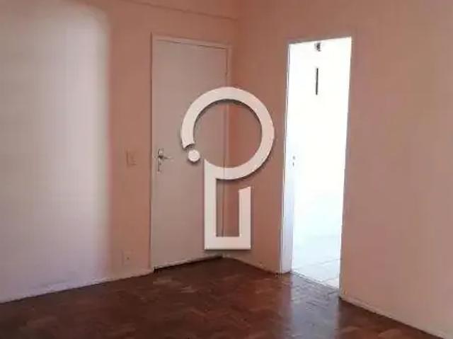 Apartamento para Venda em Petrópolis/RJ Centro 1 Quartos