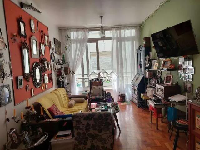 Apartamento para Venda em Petrópolis/RJ Centro 2 Quartos
