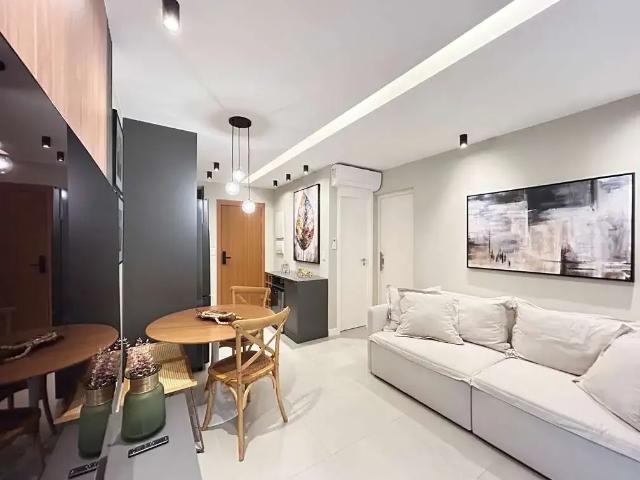 Apartamento para Venda em Petrópolis/RJ Itaipava 1 Quartos
