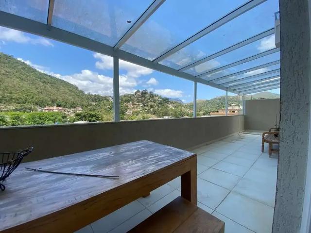 Apartamento para Venda em Petrópolis/RJ Itaipava 2 Quartos