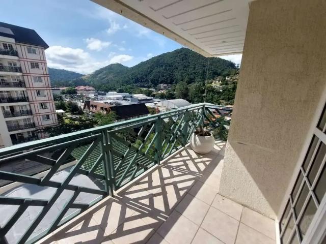Apartamento para Venda em Petrópolis/RJ Itaipava 3 Quartos