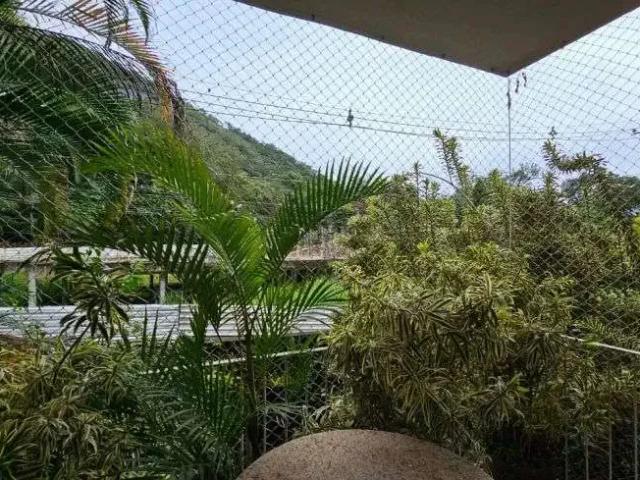 Apartamento para Venda em Petrópolis/RJ Itaipava 3 Quartos