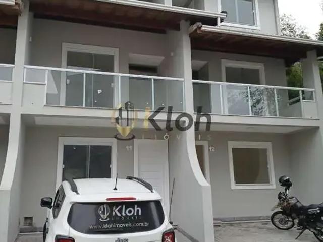 Apartamento para Venda em Petrópolis/RJ Quarteirão Brasileiro 3 Quartos