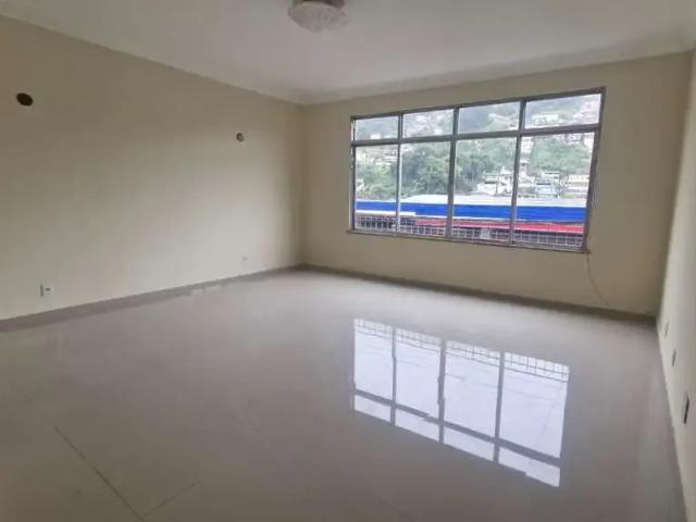 Apartamento para Venda em Petrópolis/RJ Quissama 3 Quartos