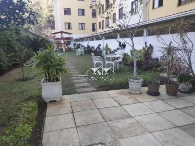 Apartamento para Venda em Petrópolis/RJ Retiro 2 Quartos