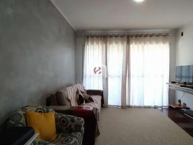 Apartamento para Venda em Pindamonhangaba/SP Centro 3 Quartos