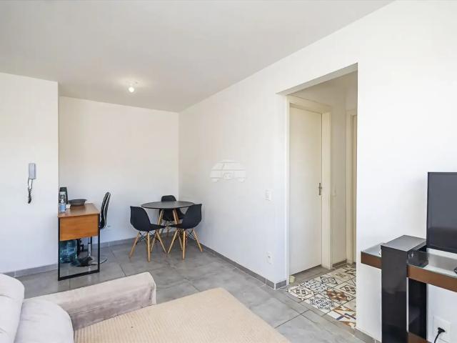 Apartamento para Venda em Pinhais/PR Centro 2 Quartos