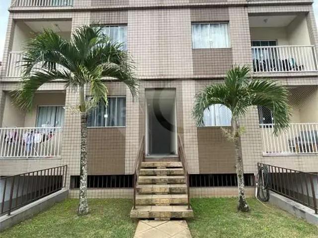 Apartamento para Venda em Pinheiral/RJ Centro 2 Quartos