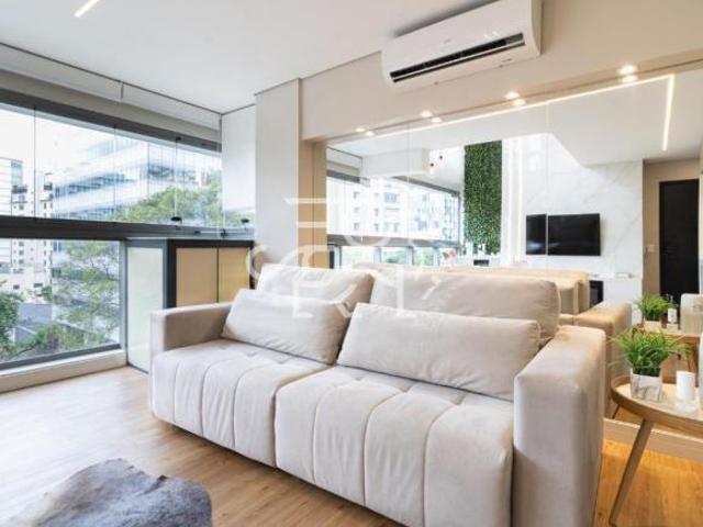 Apartamento para venda em Pinheiros de 72.00m² com 1 Quarto, 1 Suite e 1 Garagem