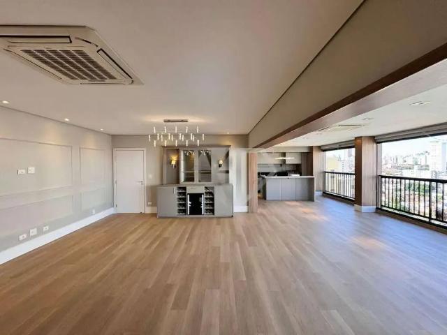 Apartamento para Venda em Piracicaba/SP Centro 4 Quartos