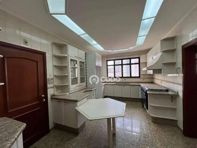 Apartamento para Venda em Piracicaba/SP Centro 4 Quartos