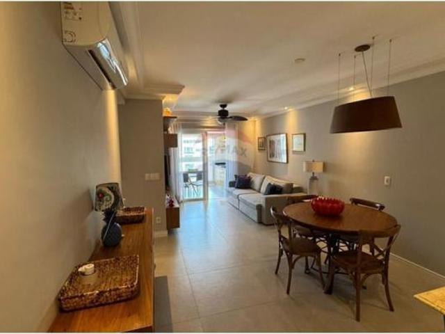 Apartamento para venda em Pitangueiras de 113.50m² com 3 Quartos, 1 Suite e 2 Garagens