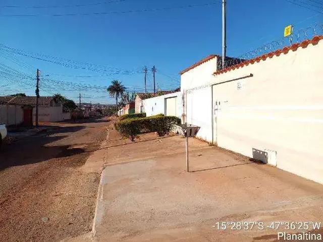 Apartamento para Venda em Planaltina/GO Setor Aeroporto Mutirão 2 Quartos