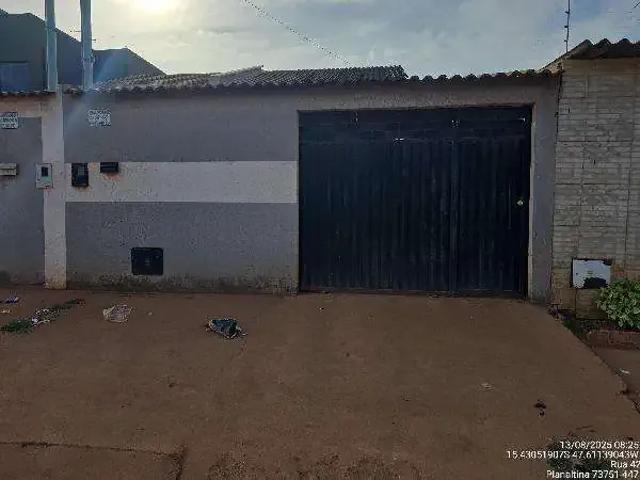 Apartamento para Venda em Planaltina/GO Setor Aeroporto Mutirão 2 Quartos