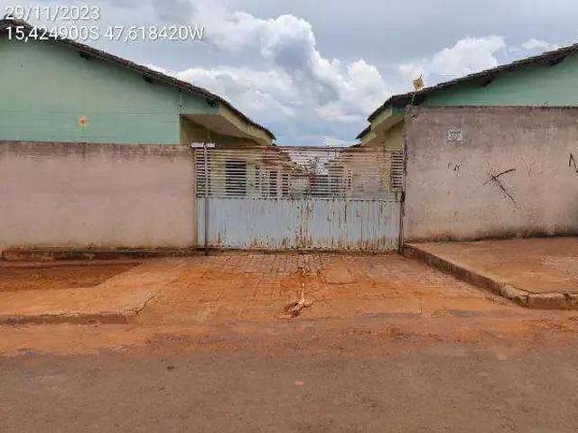 Apartamento para Venda em Planaltina/GO Setor Aeroporto Mutirão 2 Quartos