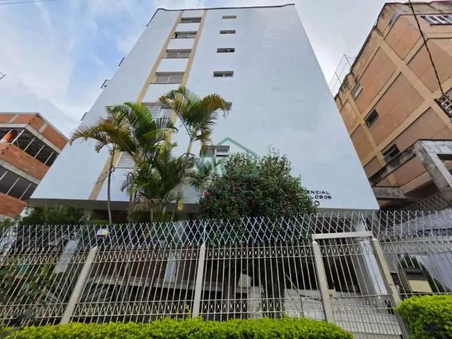 Apartamento para Venda em Poços de Caldas/MG Centro 4 Quartos