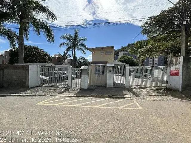 Apartamento para Venda em Poços de Caldas/MG Chácara dos Pessegueiros 2 Quartos
