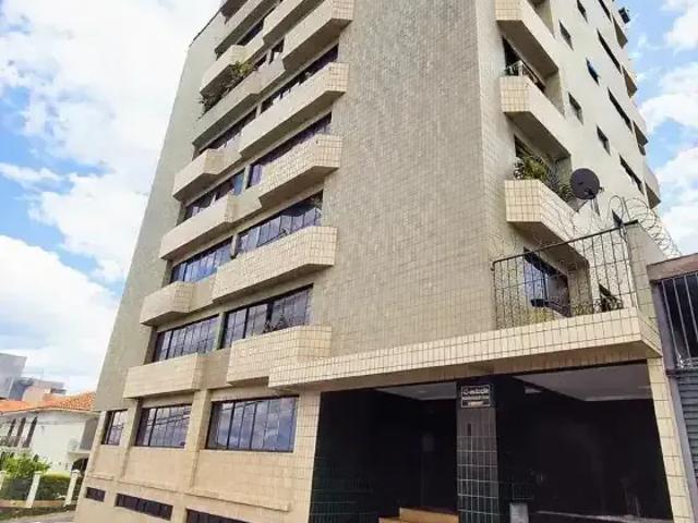 Apartamento para Venda em Ponta Grossa/PR Centro 4 Quartos