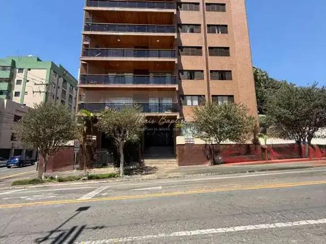 Apartamento para Venda em Ponta Grossa/PR Centro 4 Quartos