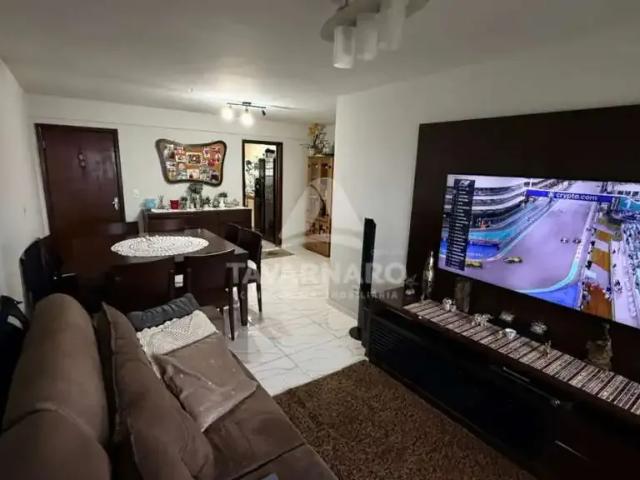 Apartamento para Venda em Ponta Grossa/PR Centro 3 Quartos