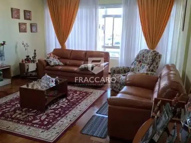 Apartamento para Venda em Ponta Grossa/PR Centro 3 Quartos