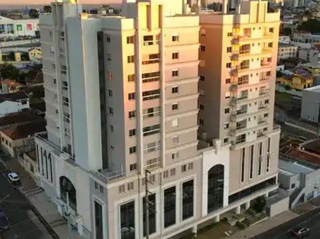 Apartamento para Venda em Ponta Grossa/PR Uvaranas 3 Quartos