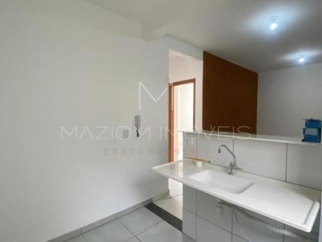 Apartamento para venda em Poste de 44.00m² com 2 Quartos e 1 Garagem