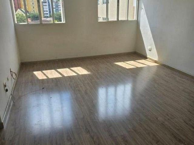 Apartamento para venda em Portão de 59.00m² com 3 Quartos e 1 Garagem