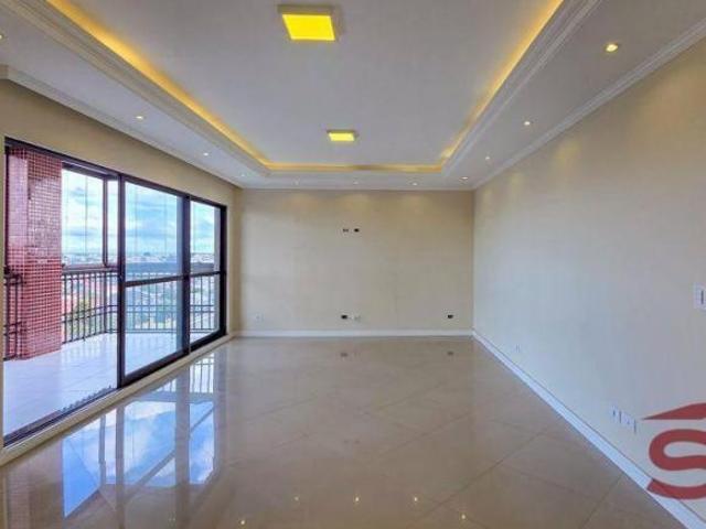 Apartamento para venda em Portão de 131.00m² com 3 Quartos, 1 Suite e 2 Garagens
