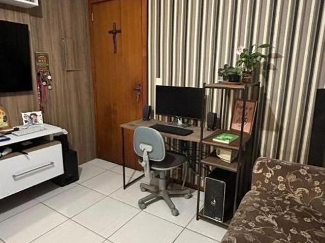 Apartamento para Venda em Porto Alegre, Vila Nova, 2 dormitórios, 1 banheiro, 1 vaga