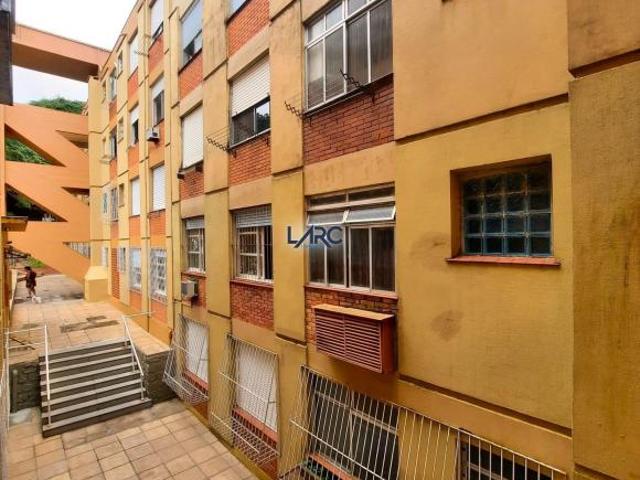 Apartamento para Venda em Porto Alegre, Cristal, 4 dormitórios, 1 banheiro, 1 vaga