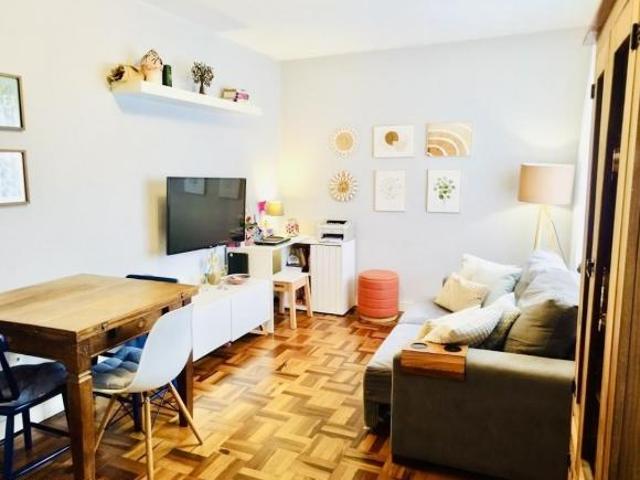 Apartamento para Venda em Porto Alegre, Jardim do Salso, 2 dormitórios, 2 banheiros, 1 vaga