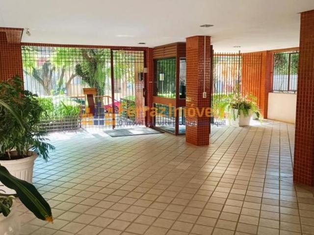 Apartamento para Venda em Porto Alegre, Rio Branco, 2 dormitórios, 2 banheiros, 1 vaga