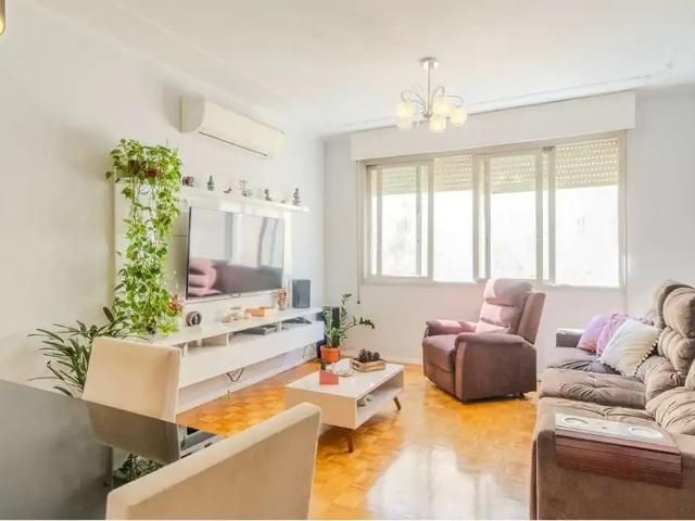 Apartamento para Venda em Porto Alegre/RS Medianeira 3 Quartos