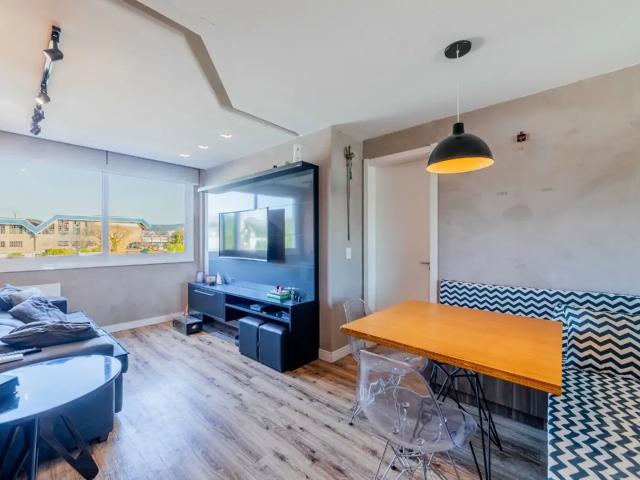 Apartamento para Venda em Porto Alegre/RS Medianeira 2 Quartos