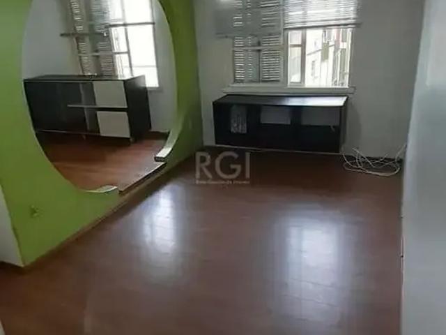 Apartamento para Venda em Porto Alegre/RS Medianeira 2 Quartos
