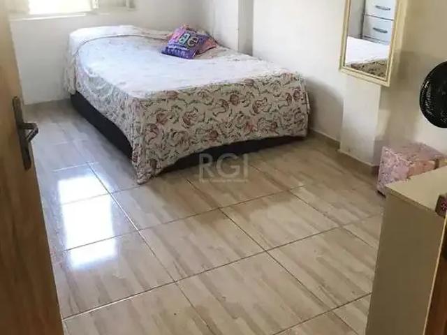 Apartamento para Venda em Porto Alegre/RS Medianeira 2 Quartos