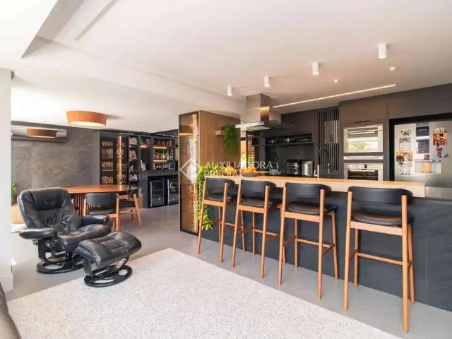 Apartamento para Venda em Porto Alegre/RS Menino Deus 2 Quartos