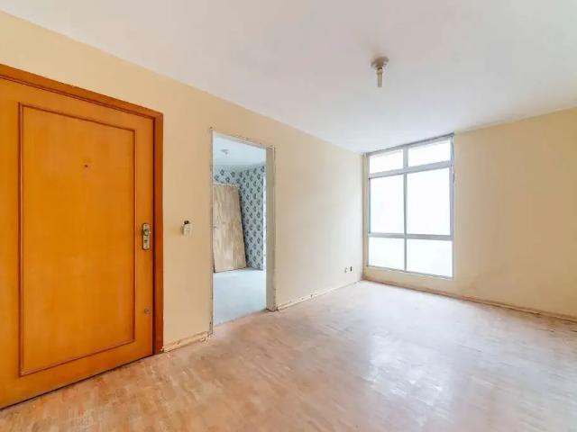 Apartamento para Venda em Porto Alegre/RS Menino Deus 2 Quartos