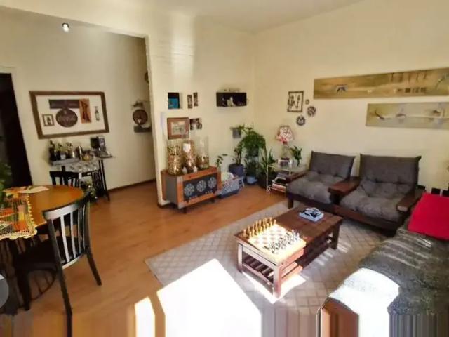 Apartamento para Venda em Porto Alegre/RS Menino Deus 2 Quartos