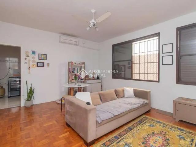 Apartamento para Venda em Porto Alegre/RS Menino Deus 2 Quartos