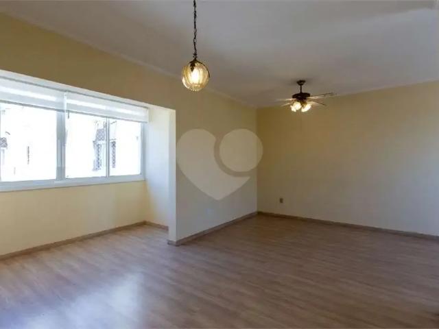 Apartamento para Venda em Porto Alegre/RS Menino Deus 2 Quartos