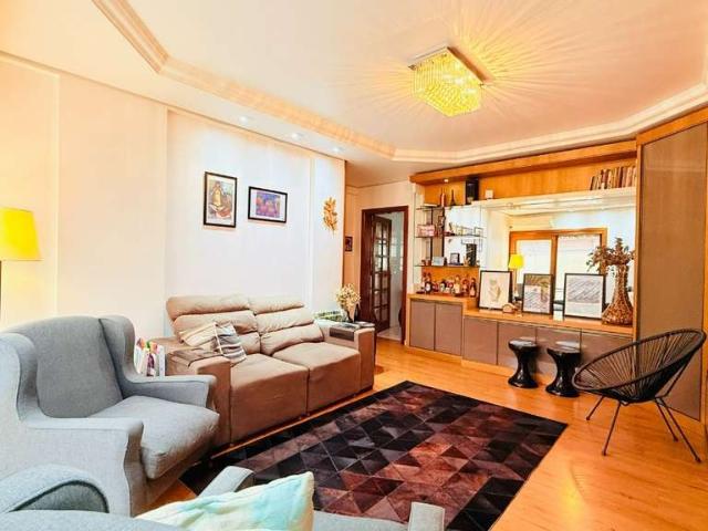 Apartamento para Venda em Porto Alegre/RS Menino Deus 2 Quartos