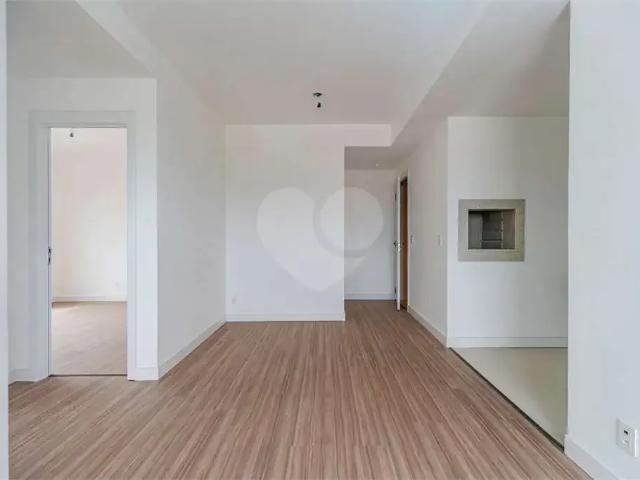 Apartamento para Venda em Porto Alegre/RS Menino Deus 2 Quartos
