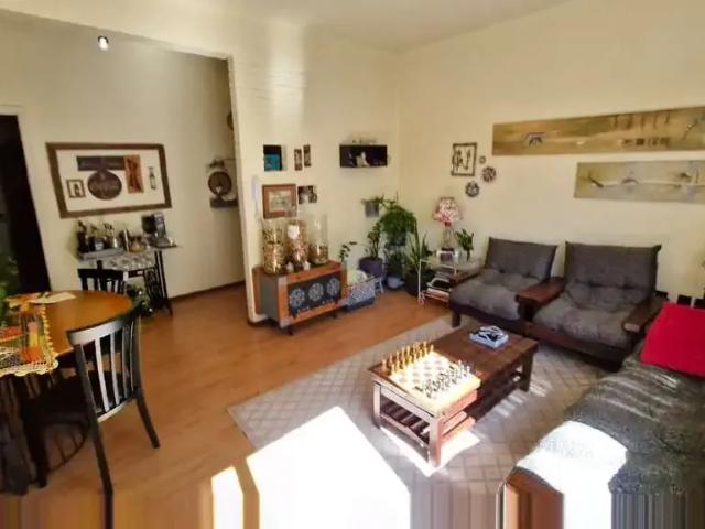 Apartamento para Venda em Porto Alegre/RS Menino Deus 2 Quartos