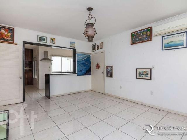 Apartamento para Venda em Porto Alegre/RS Menino Deus 2 Quartos