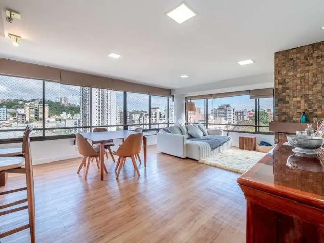 Apartamento para Venda em Porto Alegre/RS Menino Deus 2 Quartos